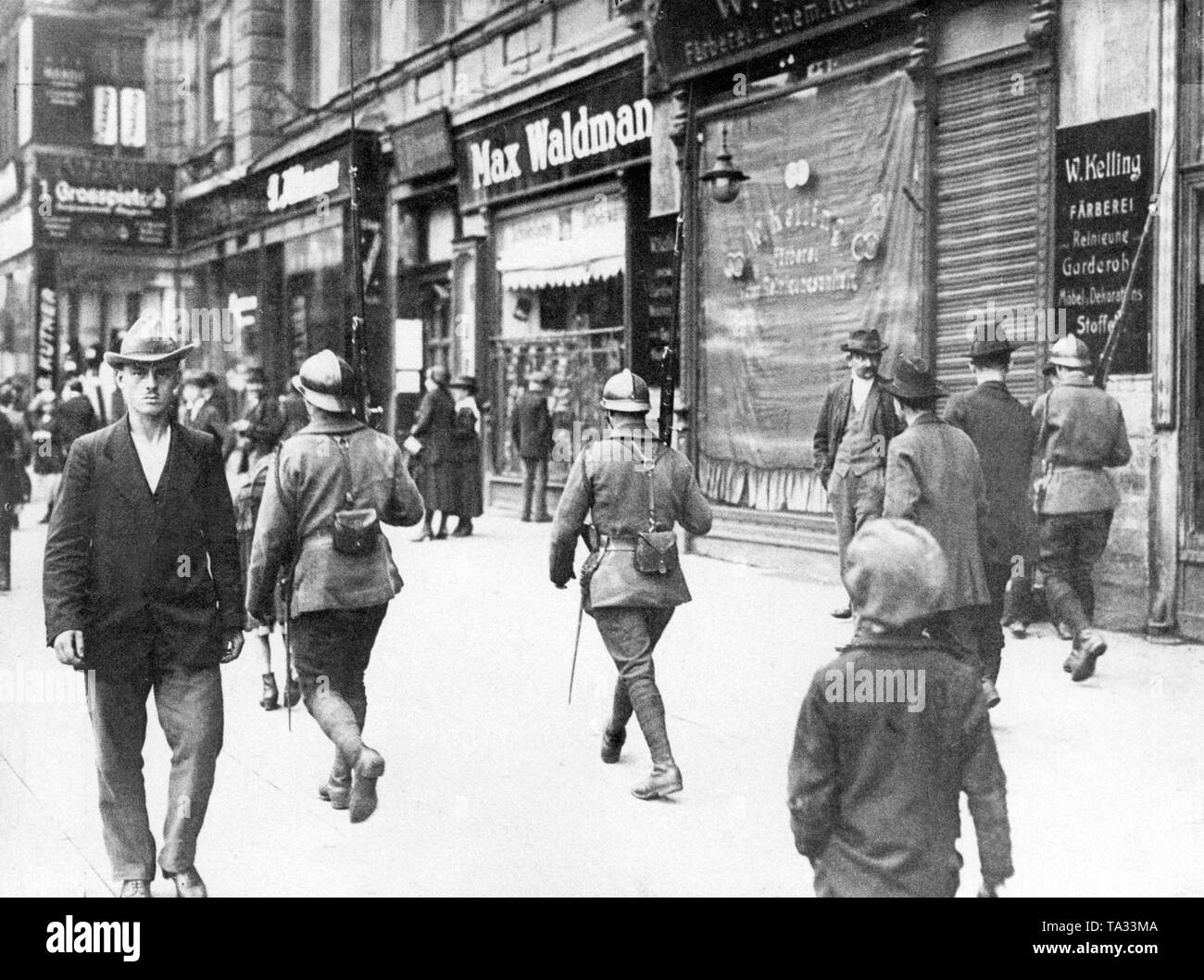 Occupation of the ruhr area 1923 hi-res stock photography and images ...