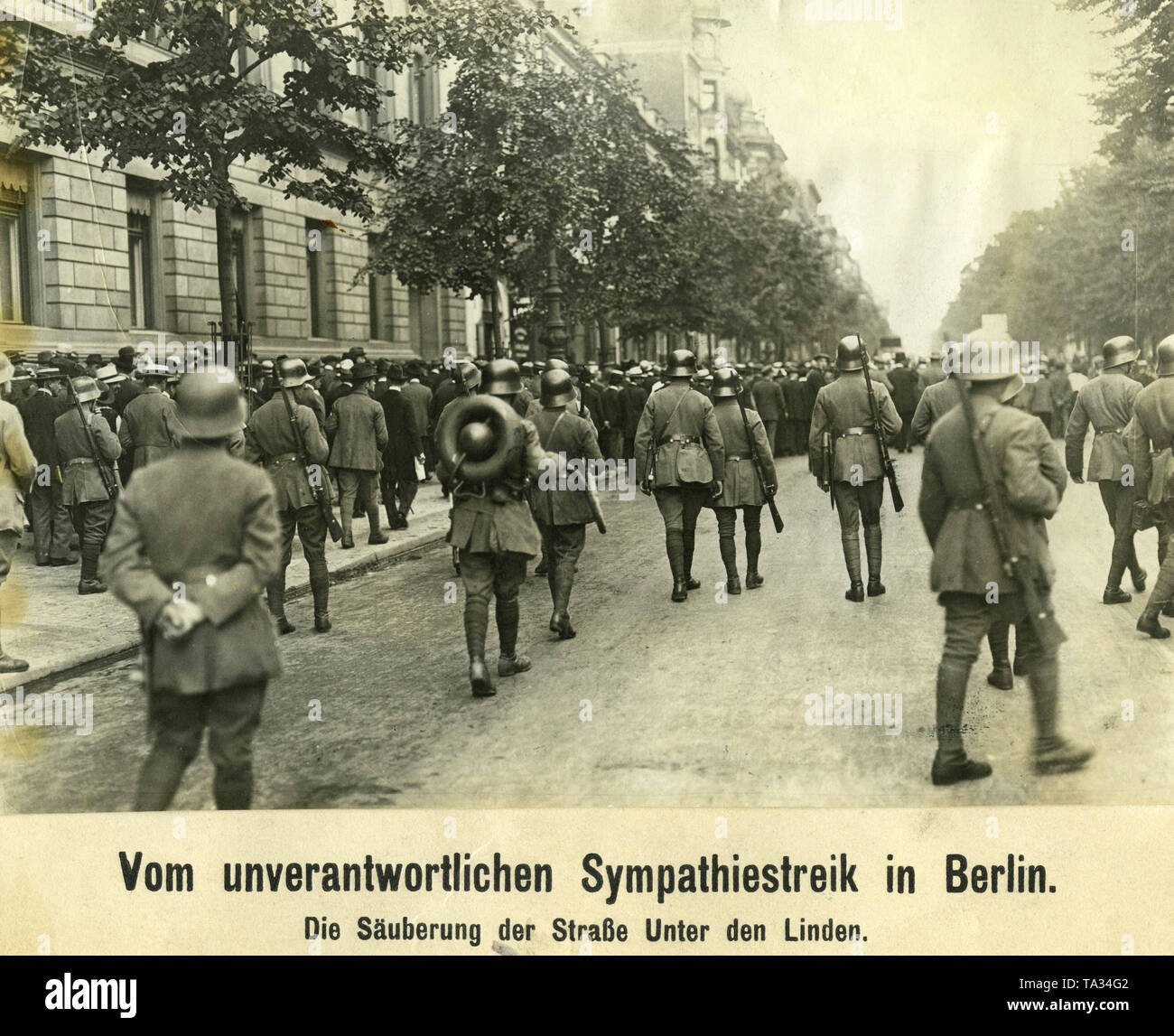 Freikorps soldier freikorps soldiers hi-res stock photography and ...