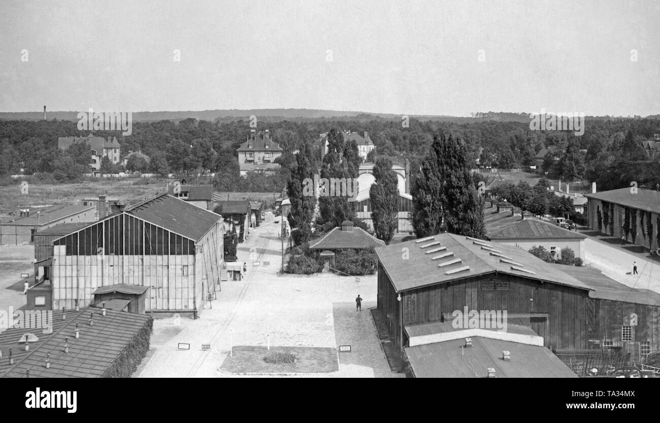 Ufa studios hi-res stock photography and images - Alamy