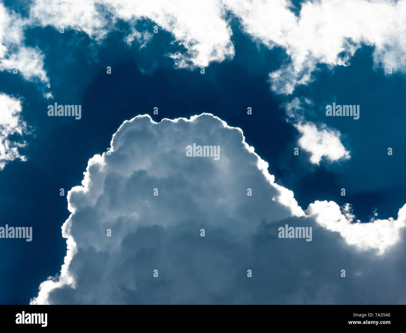 Convection rain hi-res stock photography and images - Alamy