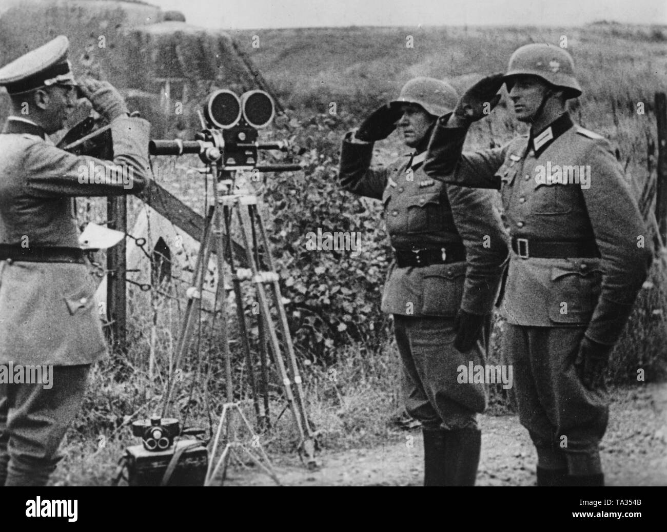 German war correspondents hi-res stock photography and images - Alamy