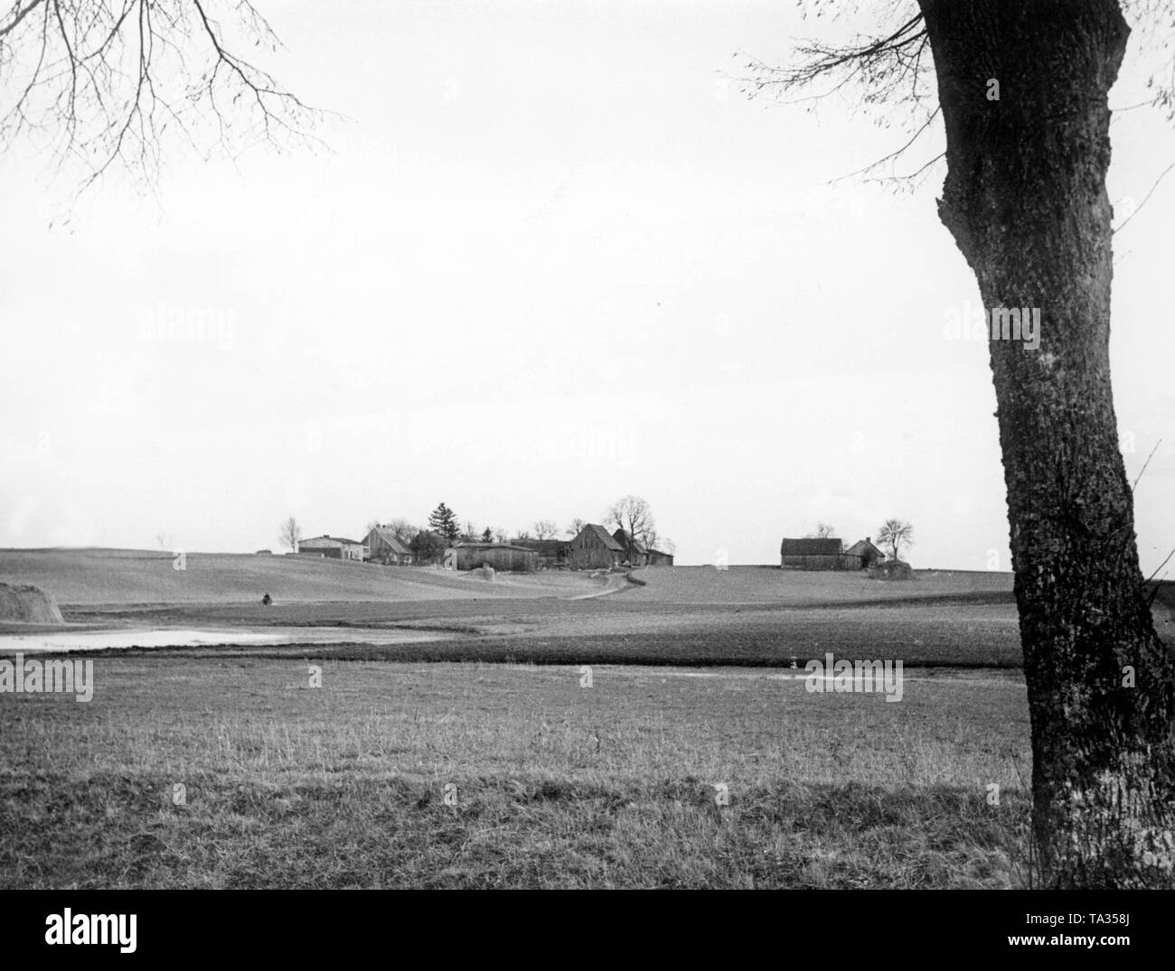 The new Polish-German border between Poland and the German Reich also ...