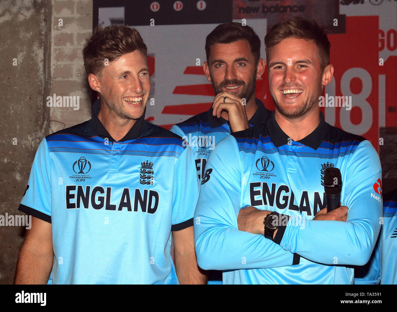 (From left to right) England's Joe Root, Liam Plunkett and Jason Roy ...