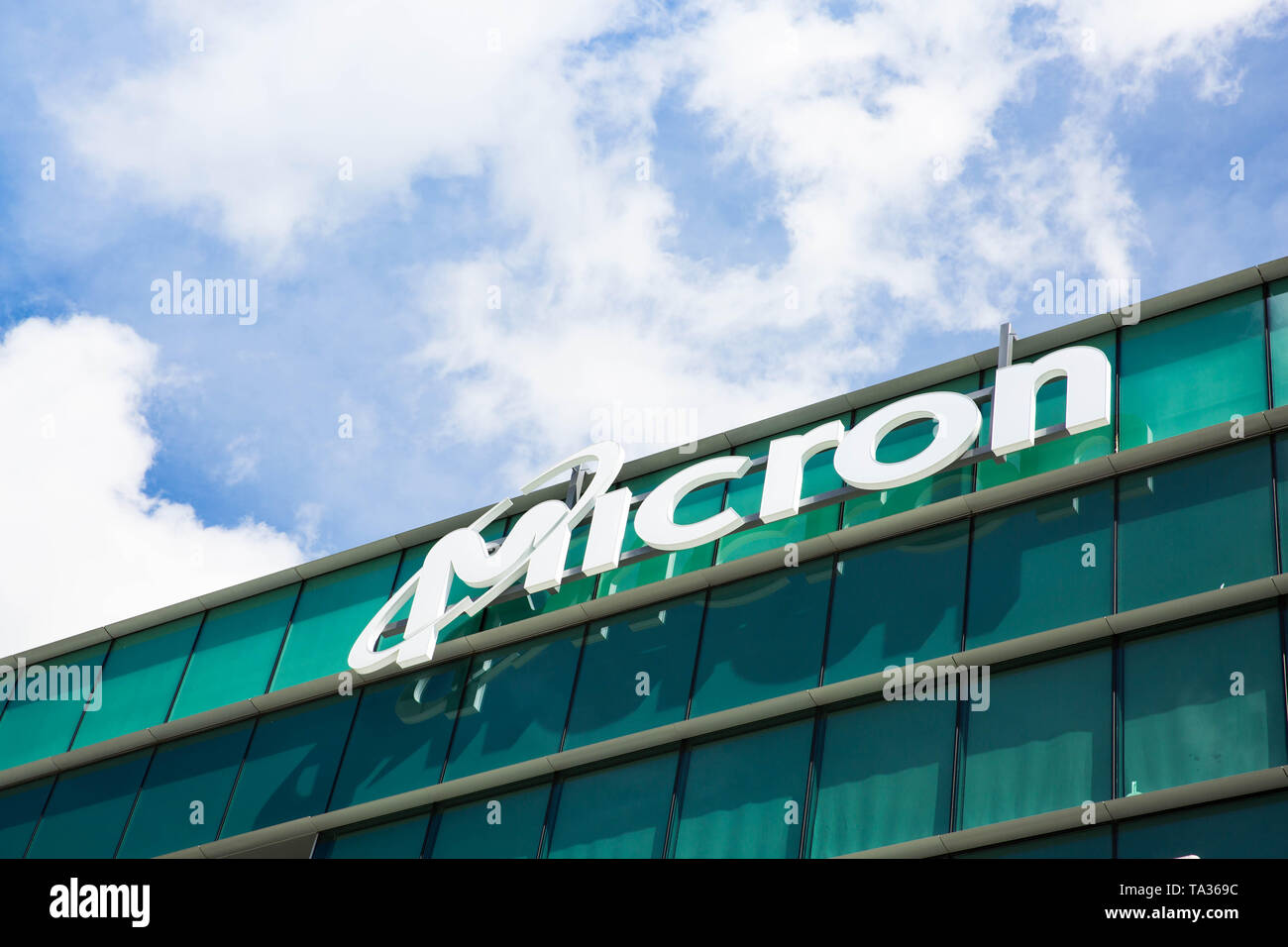 Logo mu logo hi-res stock photography and images - Alamy