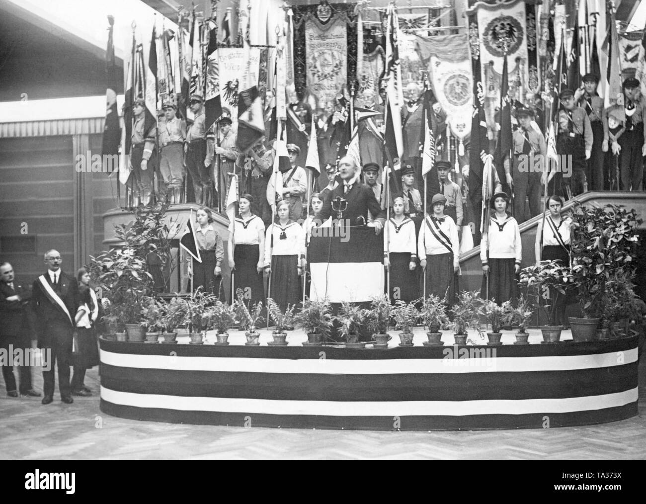 German national peoples party dnvp hi-res stock photography and images ...