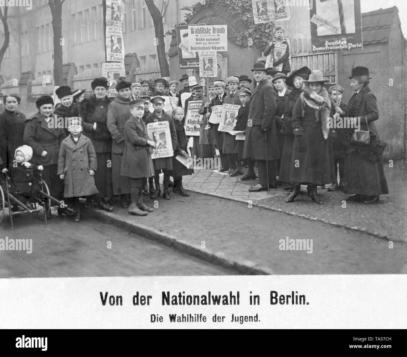 German national peoples party dnvp hi-res stock photography and images ...