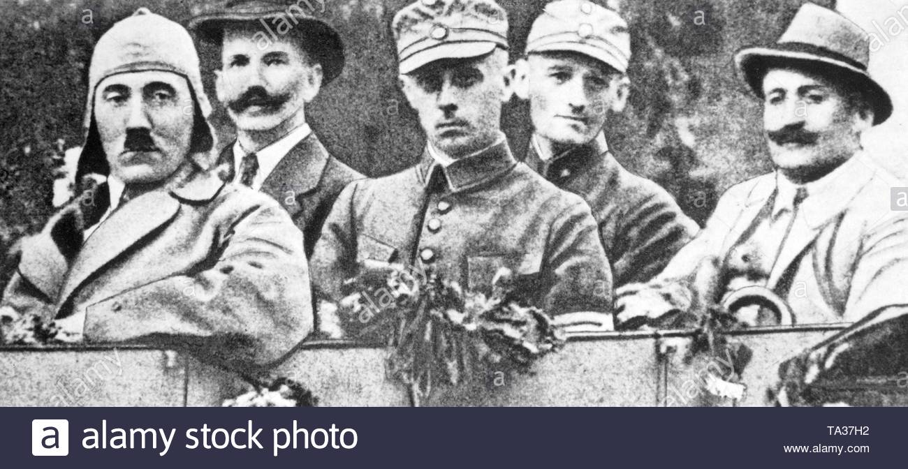 Adolf Hitler Group Photo High Resolution Stock Photography and Images ...