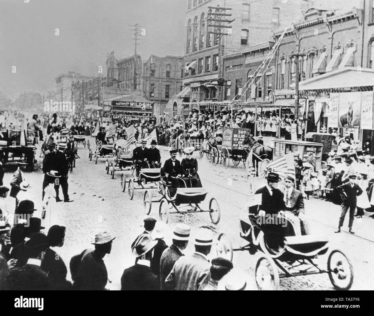 Lansing michigan 1920s hi-res stock photography and images - Alamy