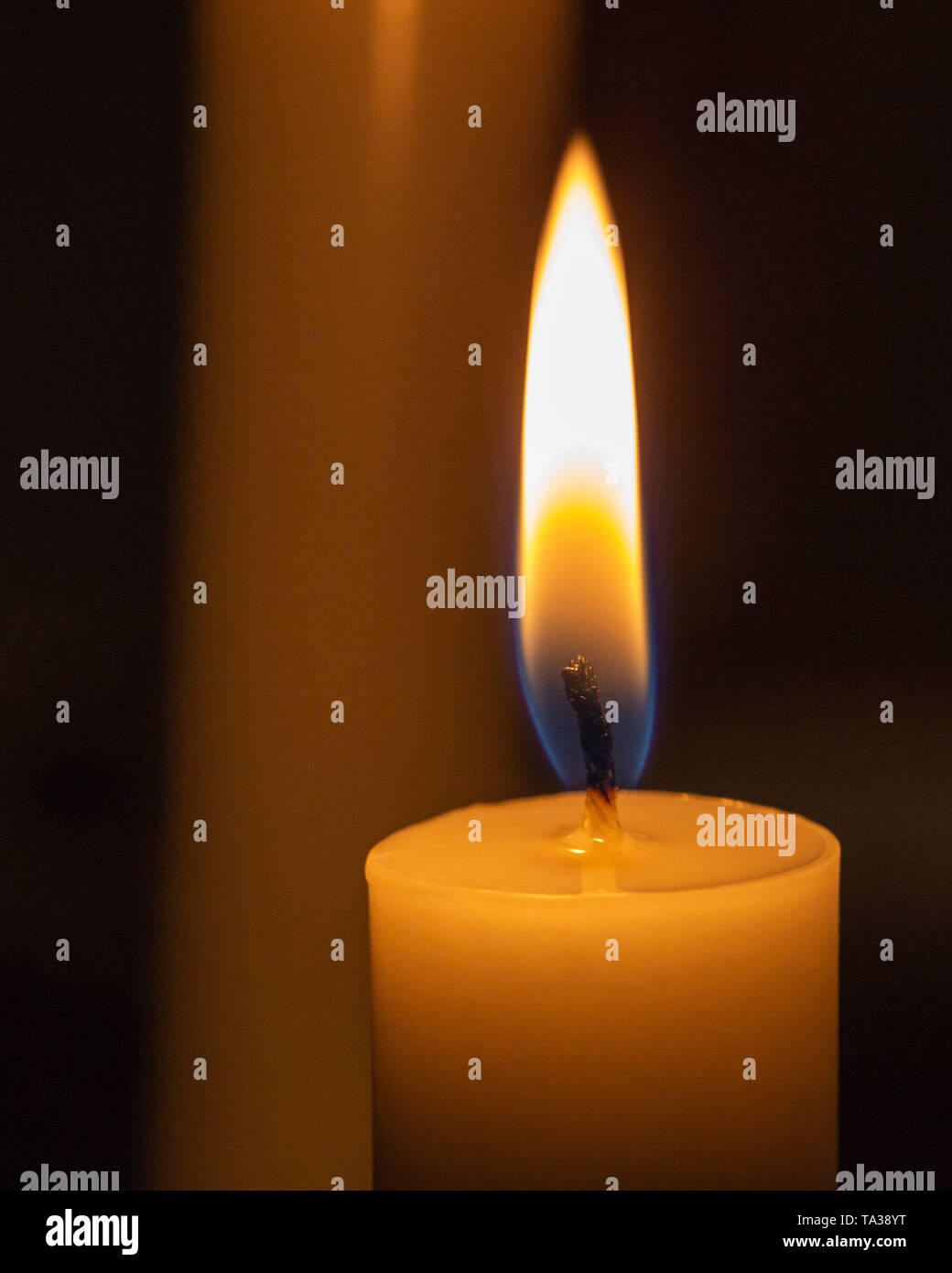 Flickering candle hi-res stock photography and images - Alamy