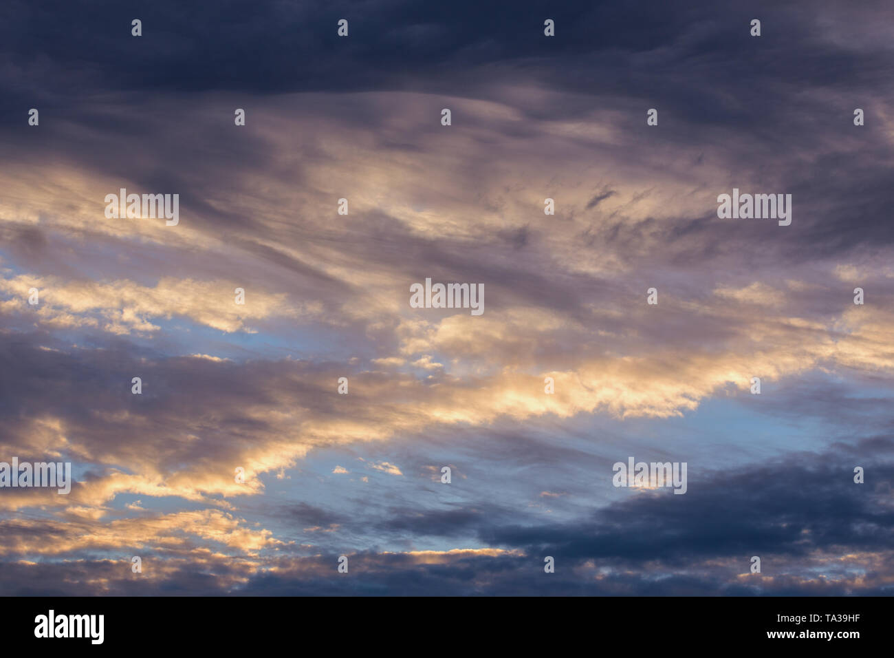 Beautiful skyscape fluffy clouds hi-res stock photography and images ...