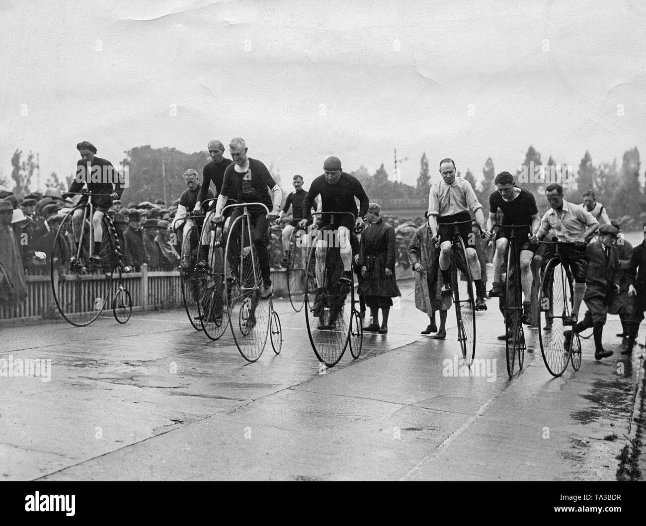 1920s wheel hi-res stock photography and images - Alamy