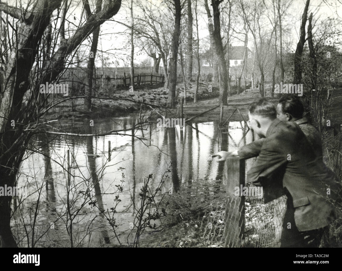 Middle border hi-res stock photography and images - Alamy