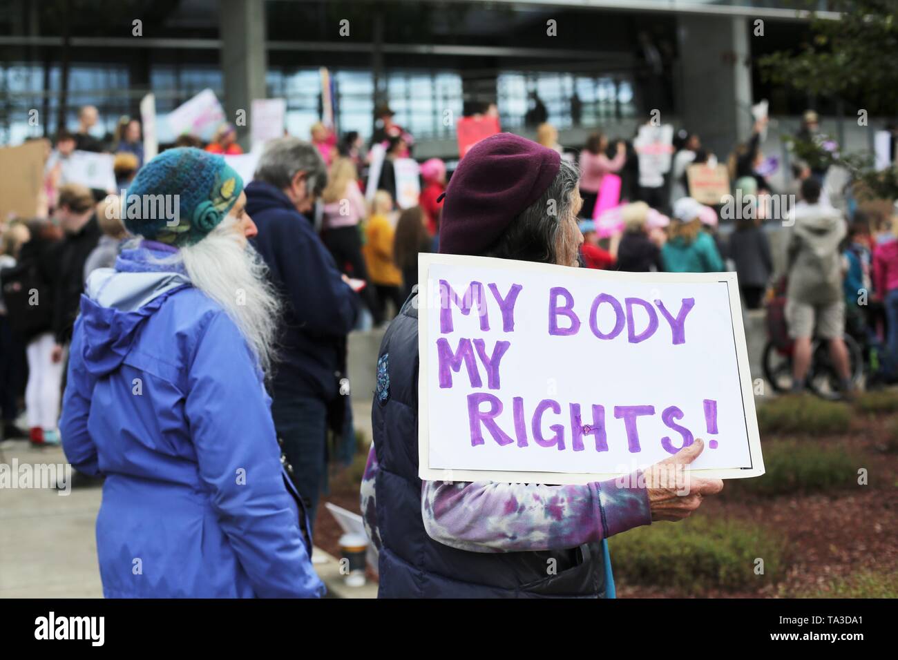 Us pro abortion signs at rally hi-res stock photography and images - Alamy