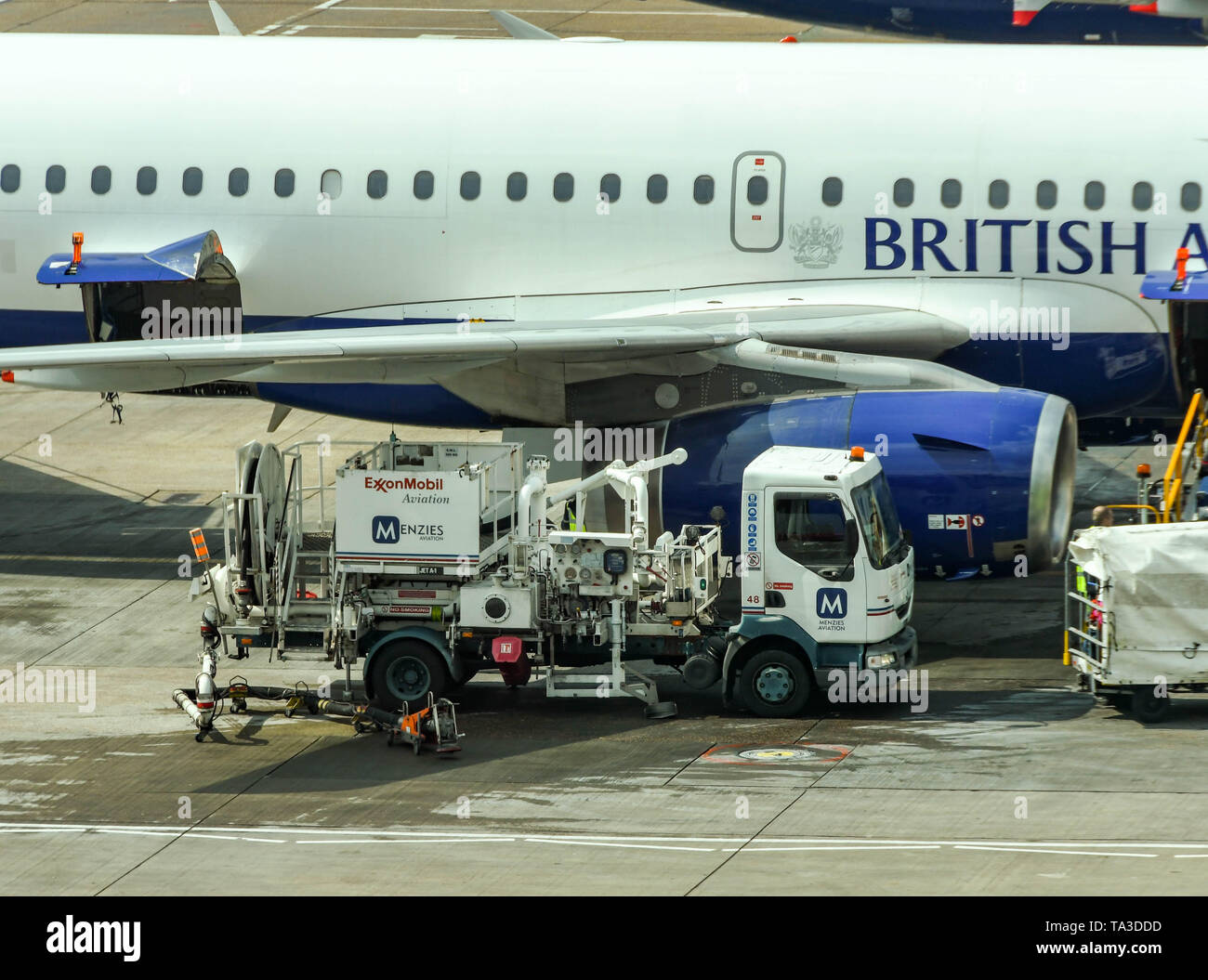Aviation fuel truck hi-res stock photography and images - Alamy