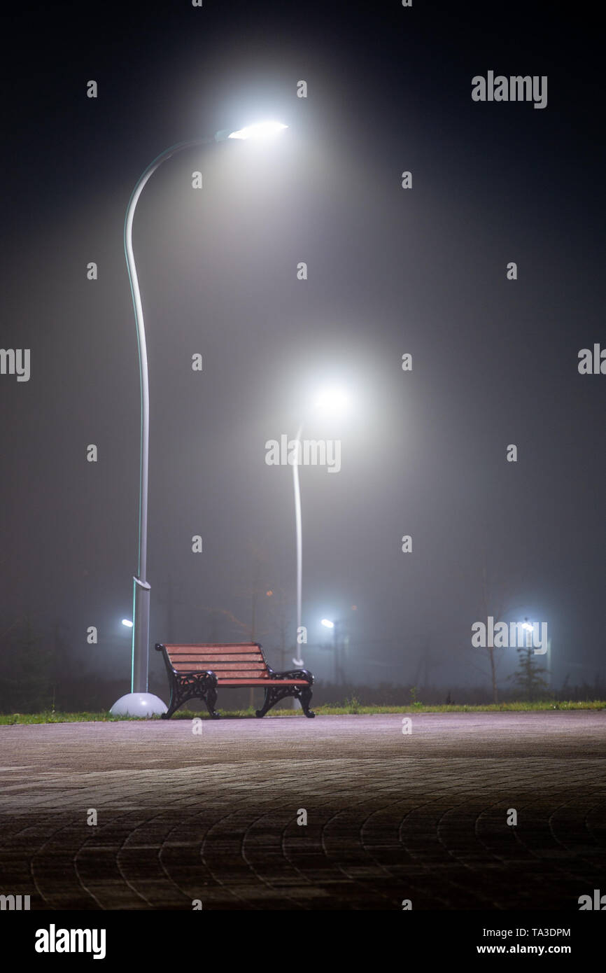 Soft focus lights in darkness hi-res stock photography and images - Alamy