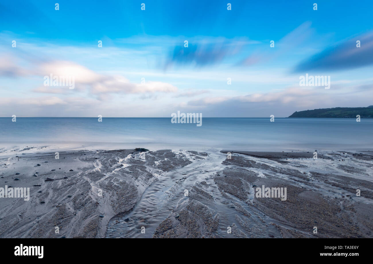 Chilly beach hi-res stock photography and images - Alamy