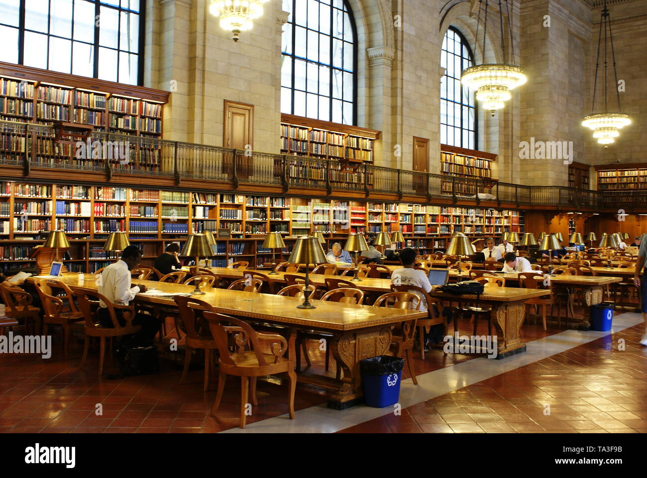 Books available hi-res stock photography and images - Alamy