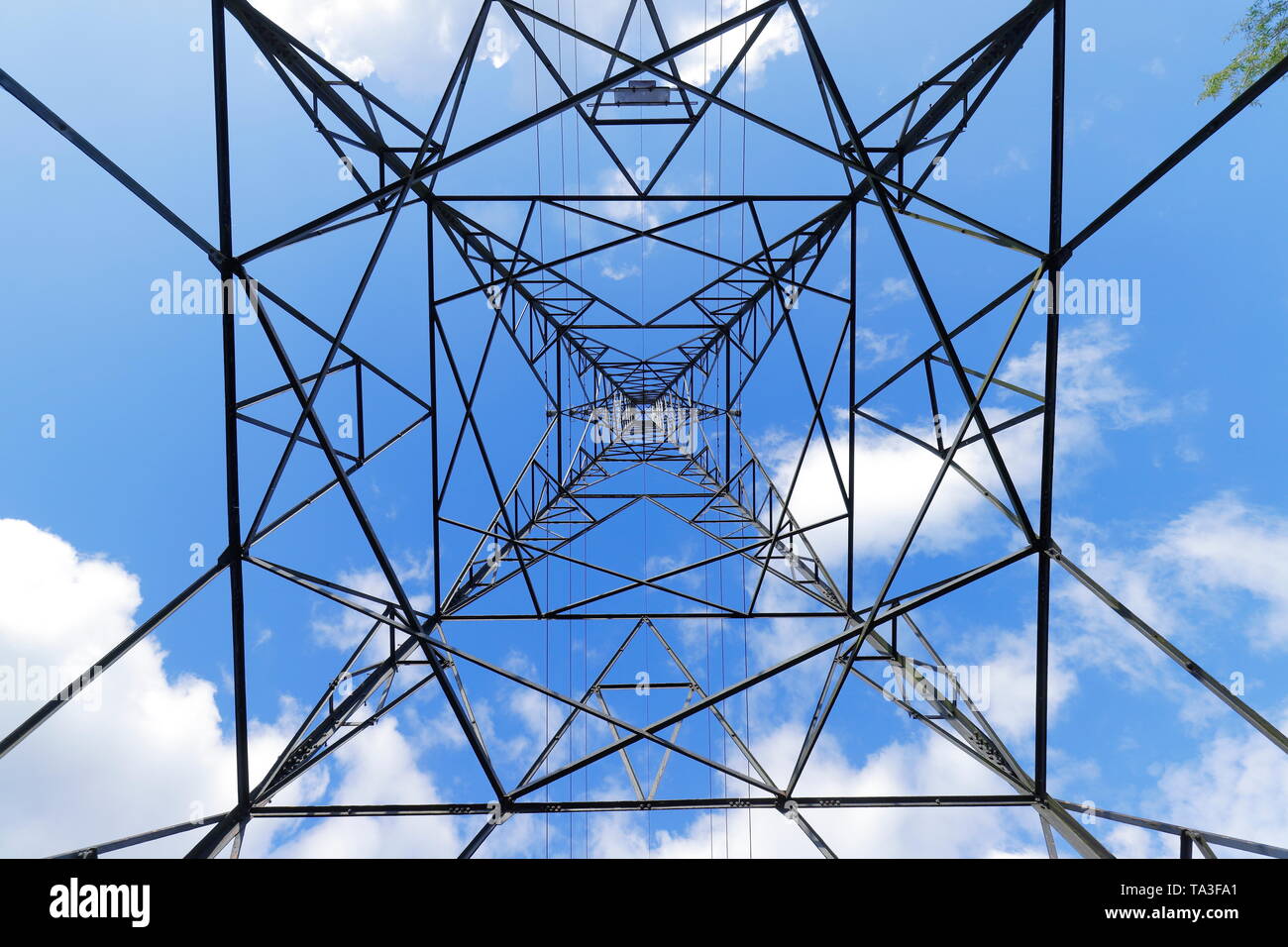 Electricity carrier hi-res stock photography and images - Alamy