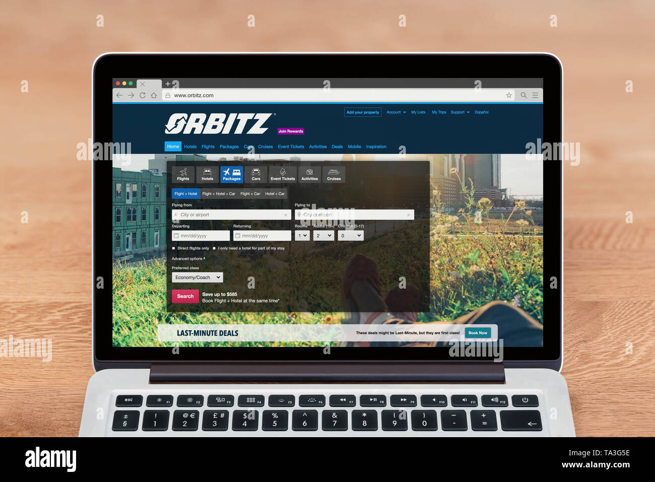 Orbitz logo hi-res stock photography and images - Alamy