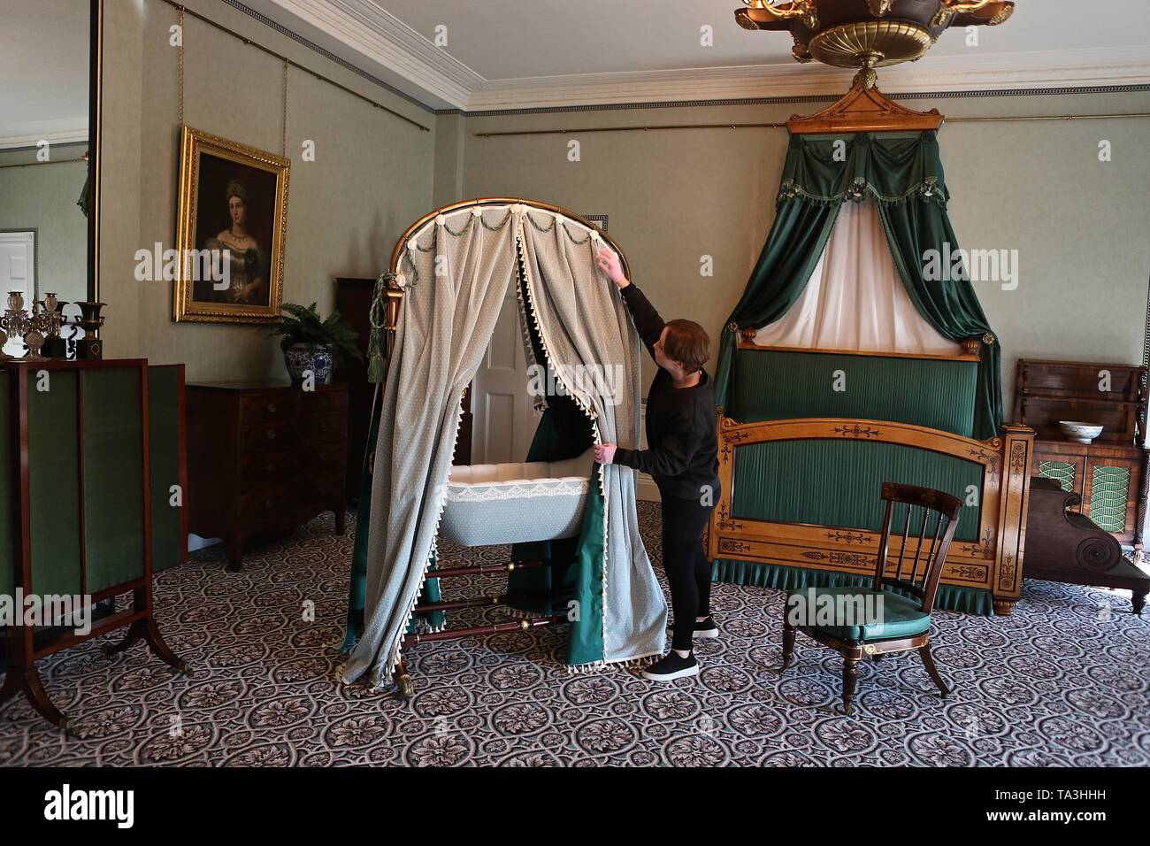 200 th anniversary of Queen Victoria's birth with major exhibition at ...