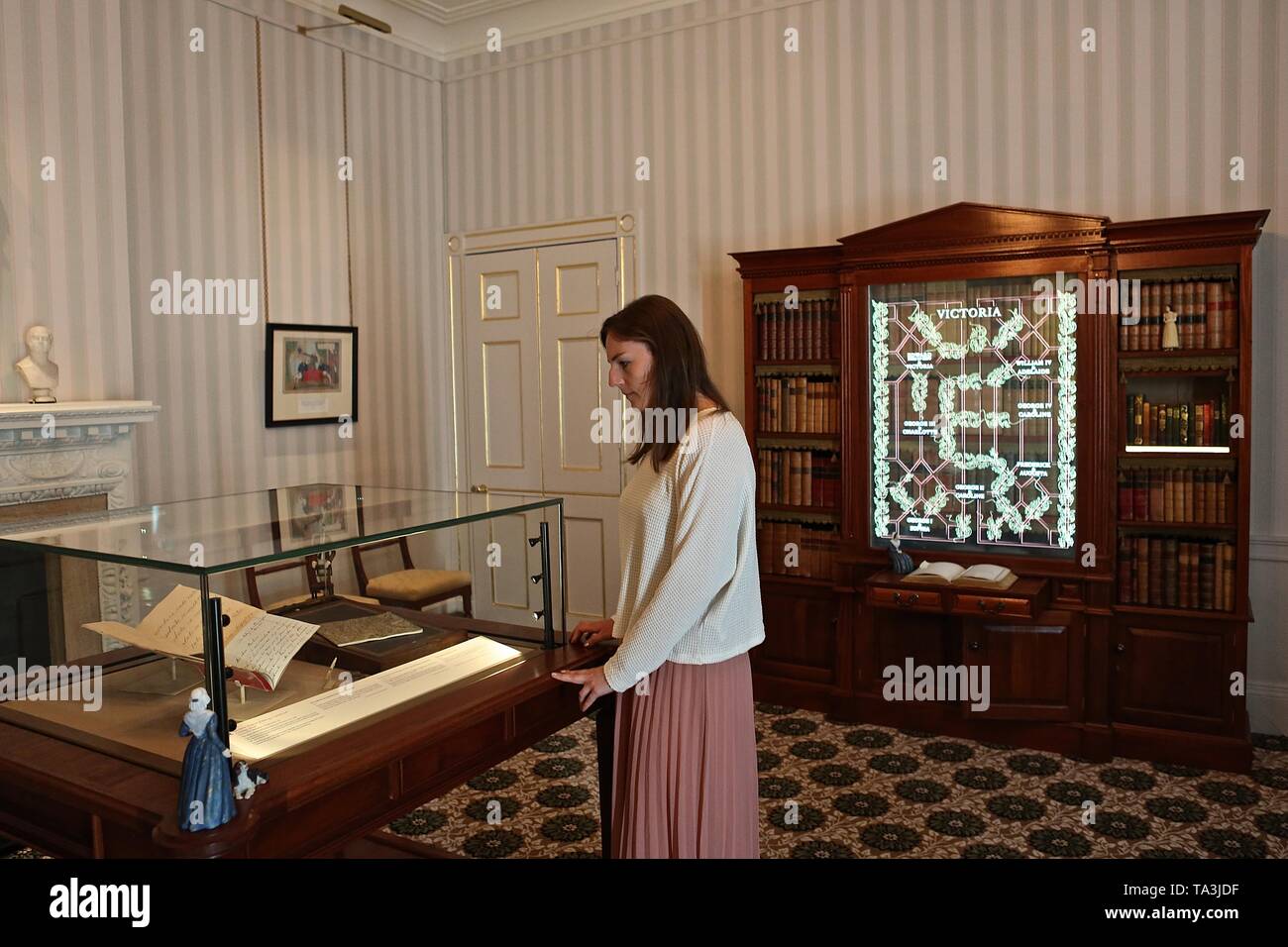 200 th anniversary of Queen Victoria's birth with major exhibition at ...