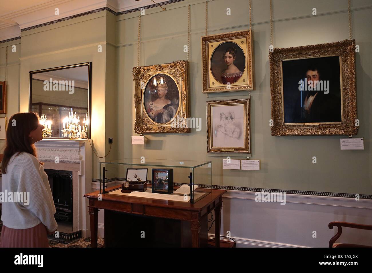 200 th anniversary of Queen Victoria's birth with major exhibition at ...