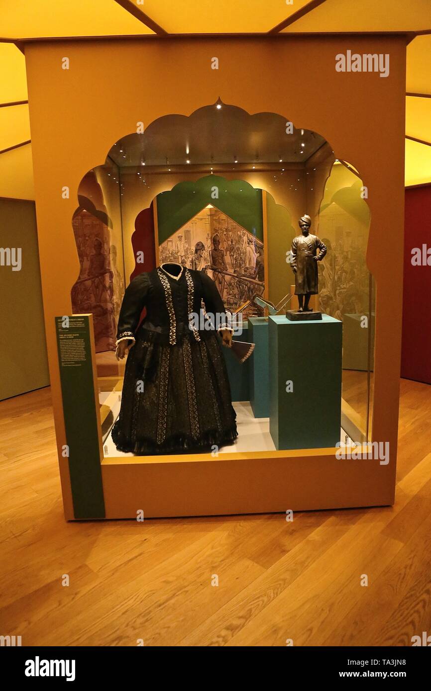 200 th anniversary of the birth of queen victoria hi-res stock ...