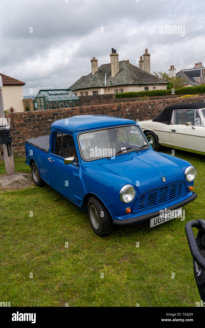 Rugby cars hi-res stock photography and images - Alamy