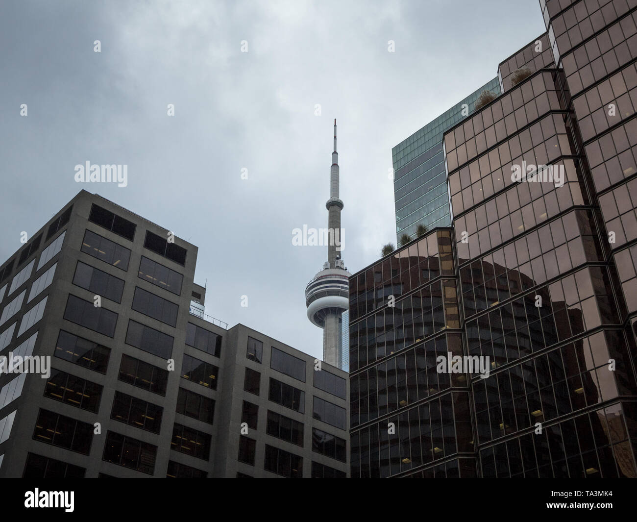 TORONTO, CANADA - NOVEMBER 13, 2018: Canadian National Tower (CN Tower ...