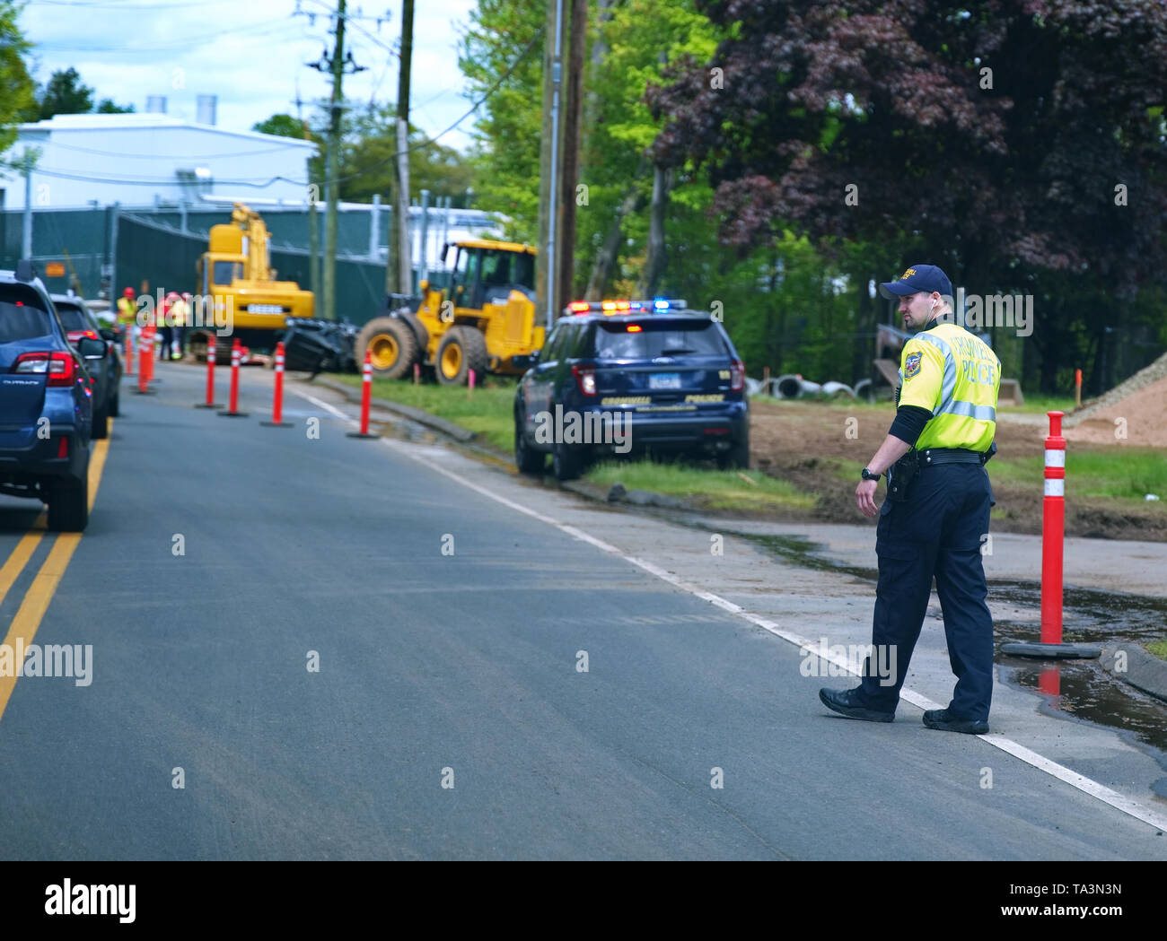 Police directing traffic usa hi-res stock photography and images - Alamy