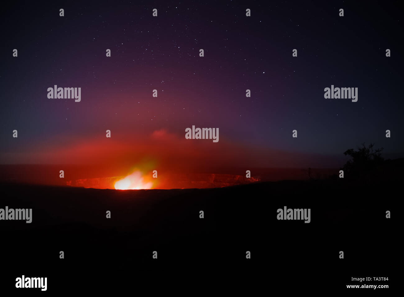 Hawaii night sky stars hi-res stock photography and images - Alamy