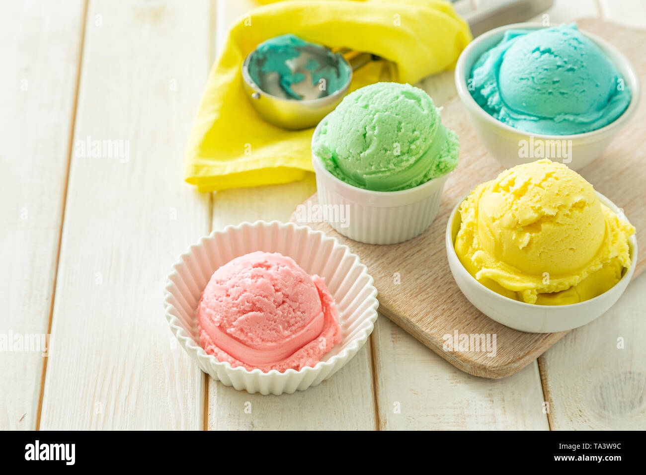 Pastel ice hi-res stock photography and images - Alamy