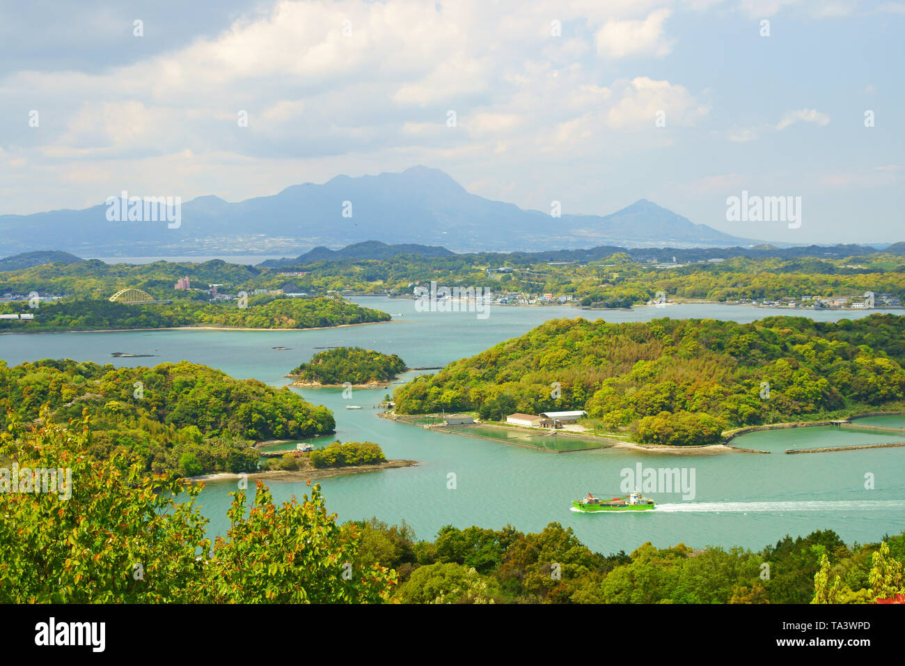 Five bridges of amakusa hi-res stock photography and images - Alamy