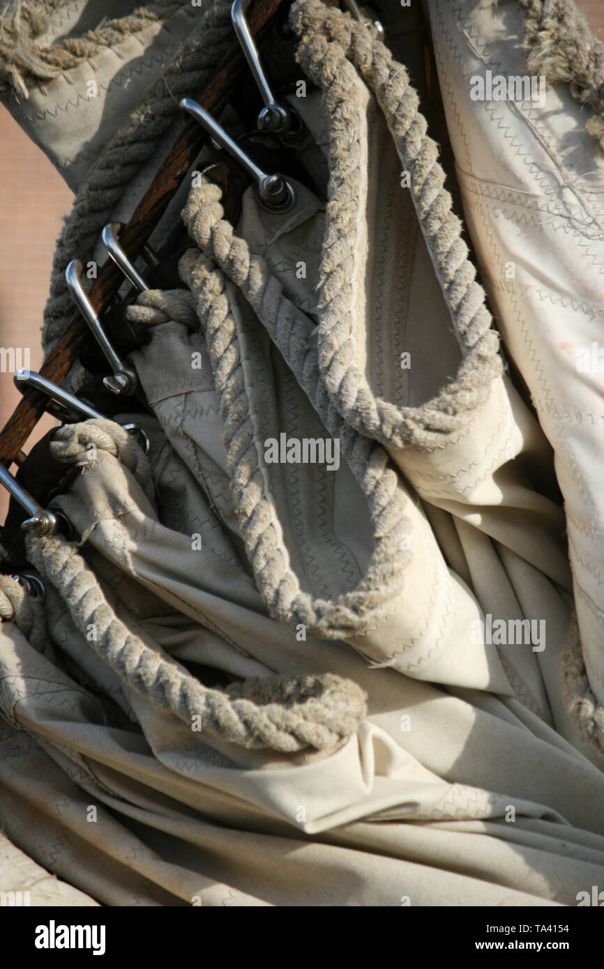 Wasser segel hi-res stock photography and images - Alamy