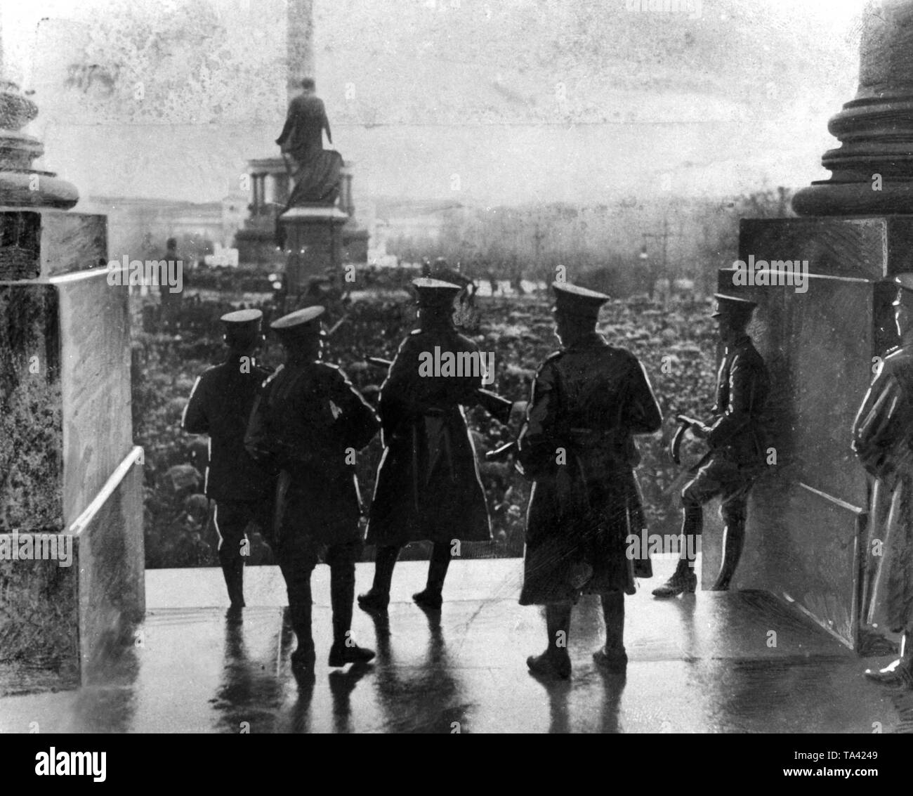 Spartacists hi-res stock photography and images - Alamy