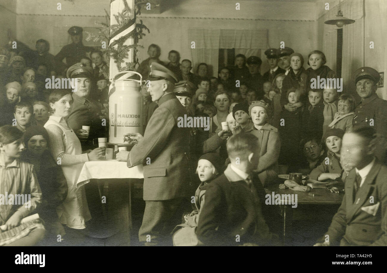 Impoverished population hi-res stock photography and images - Alamy