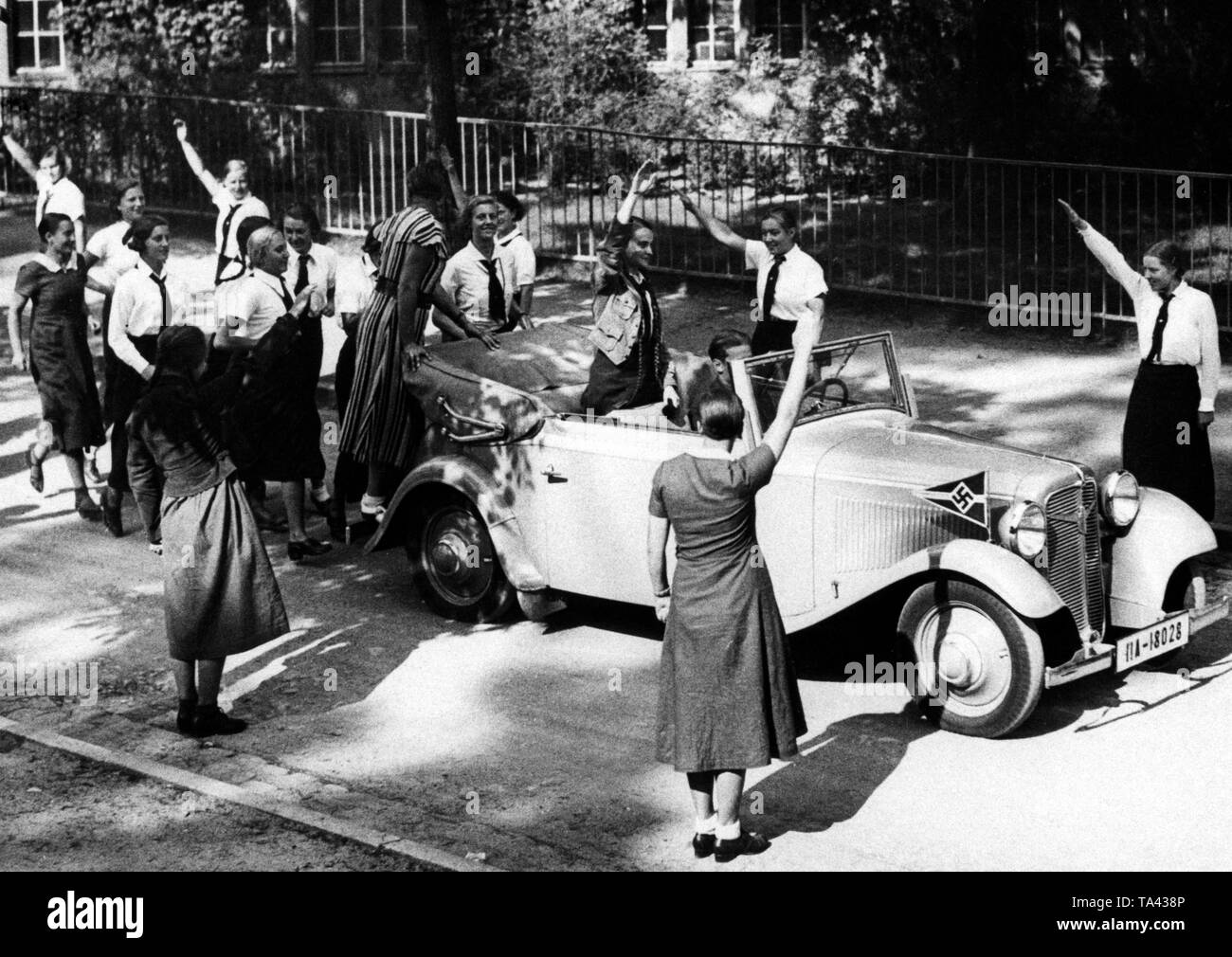 A bdm girl league of german girls hi-res stock photography and images ...