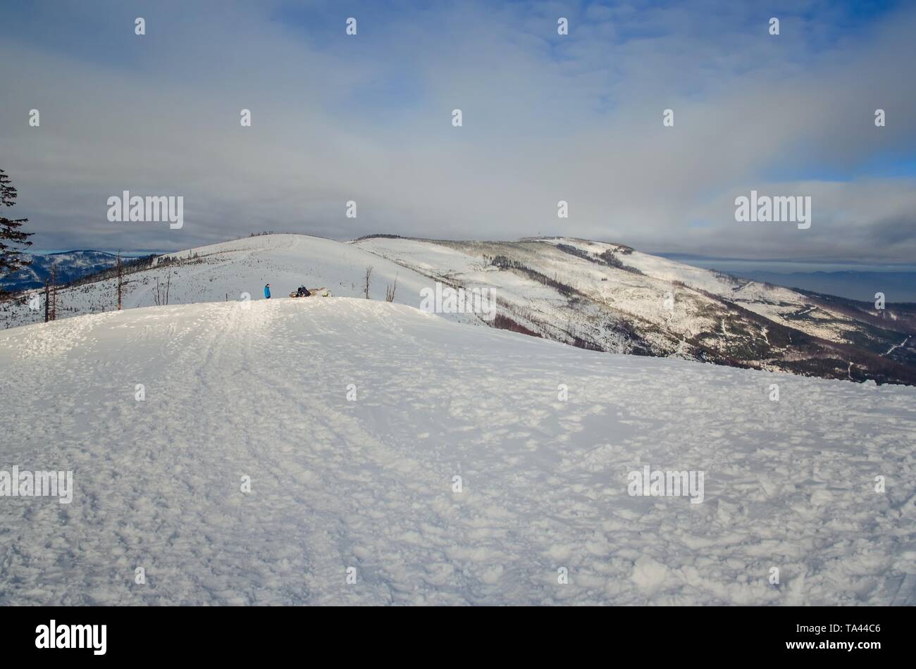 Beautiful winter snow-white mountain landscape. Beautifully snow-capped ...