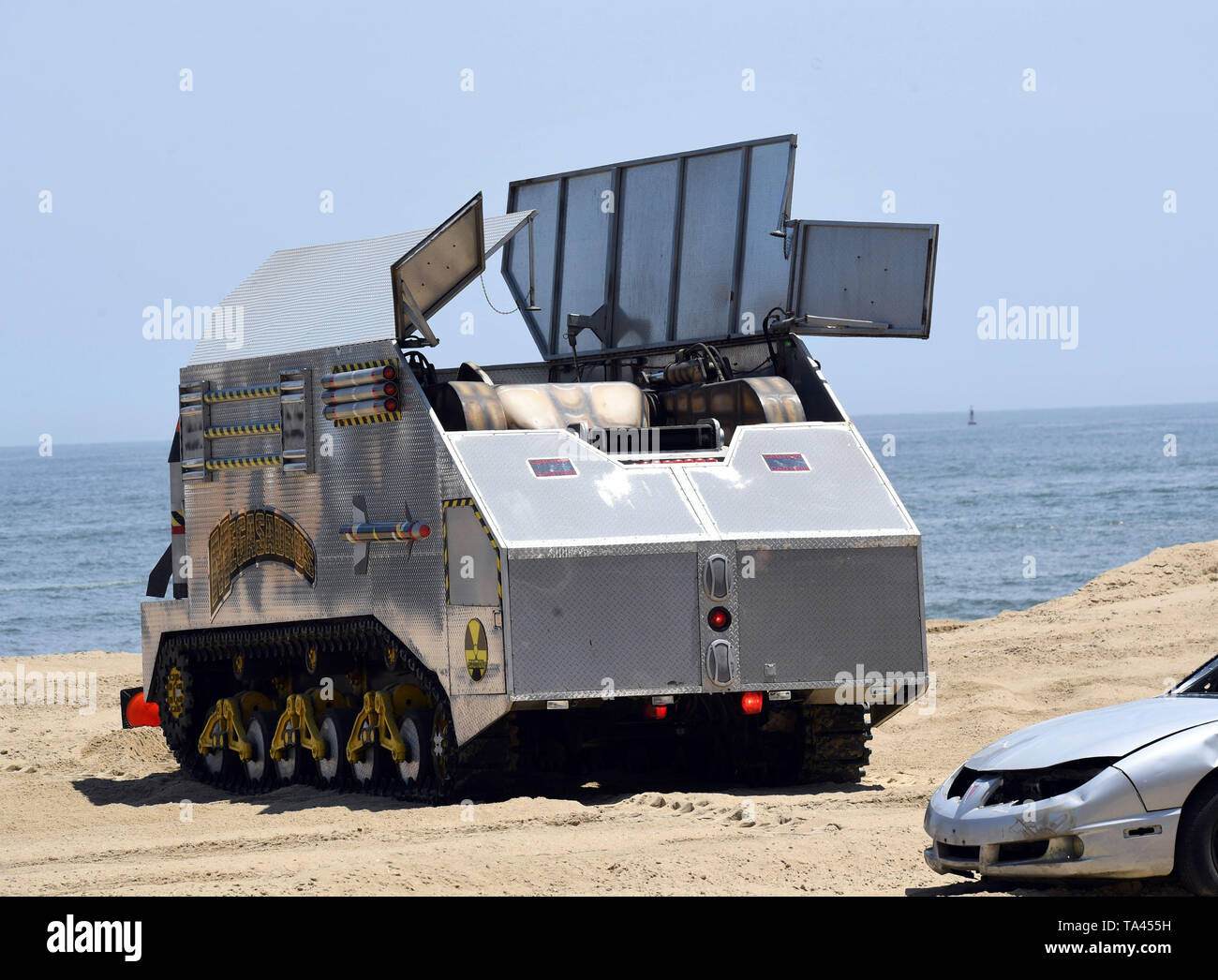 May 18, 2019 - PUNGO OFFROAD MONSTERS ON THE BEACH bring the big trucks ...