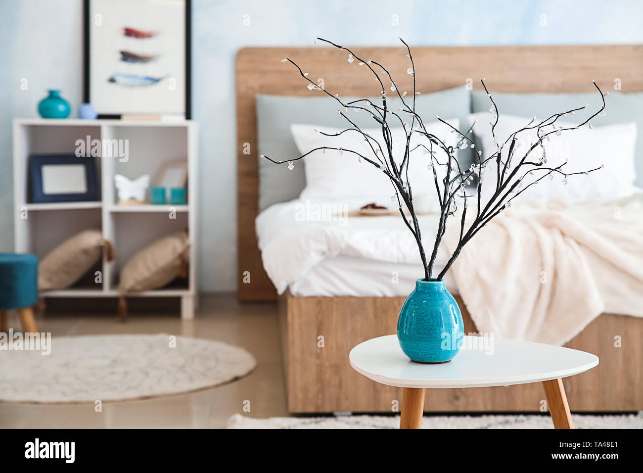 Interior of beautiful modern bedroom Stock Photo - Alamy