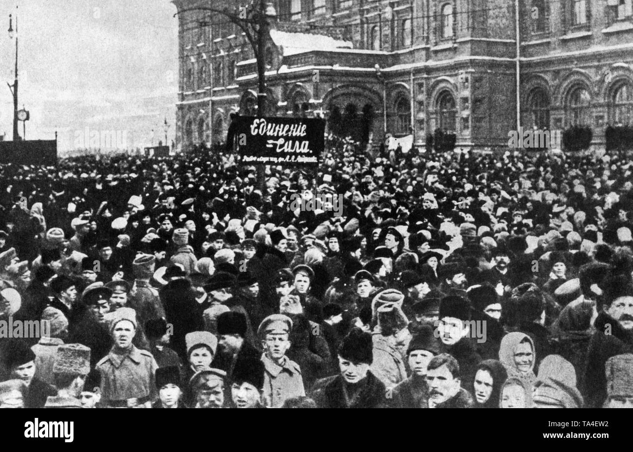 Russia february 1917 Black and White Stock Photos & Images - Alamy