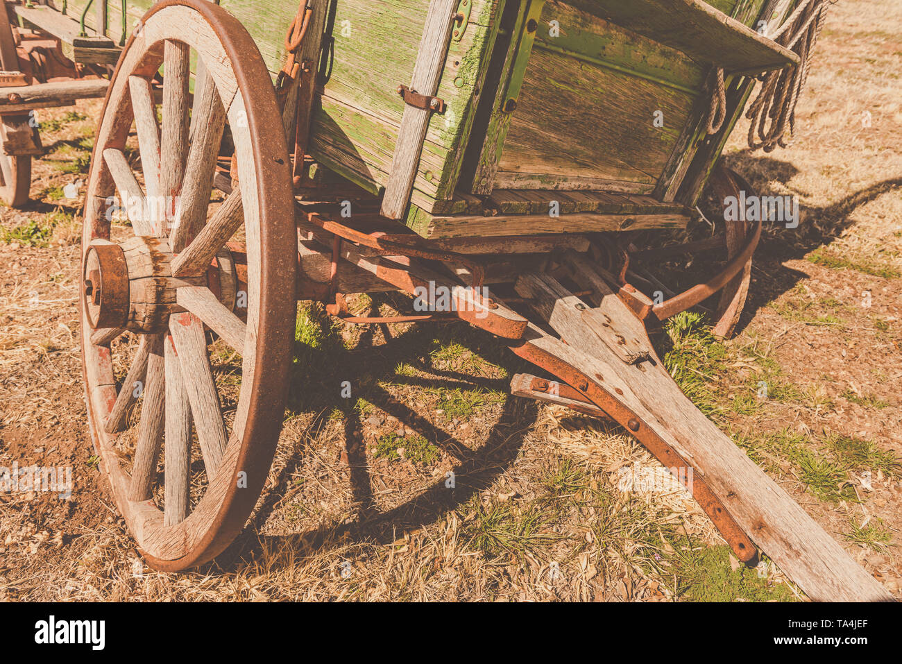 Rustic wooden wagon Stock Photo - Alamy