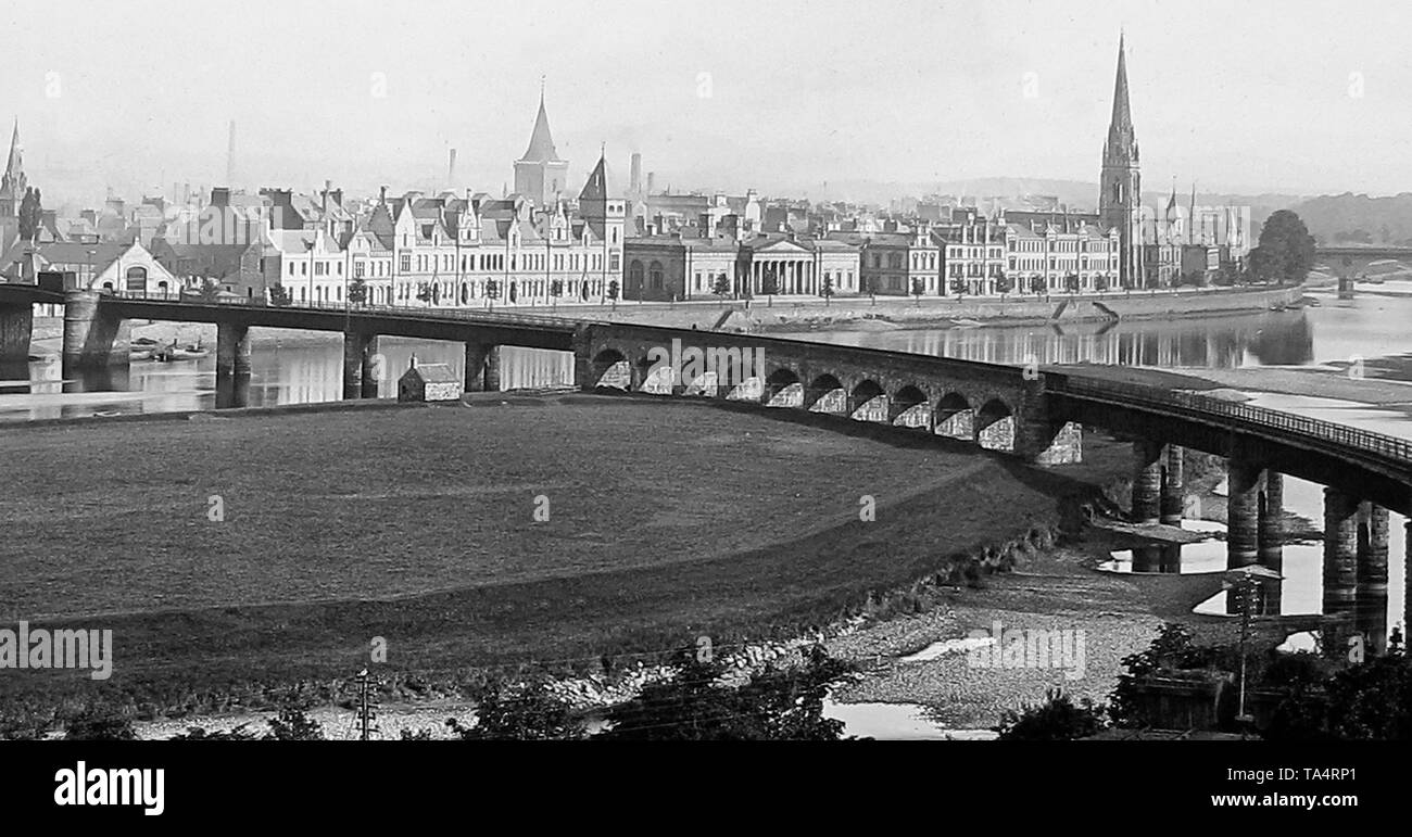 Perth railway bridge hi-res stock photography and images - Alamy