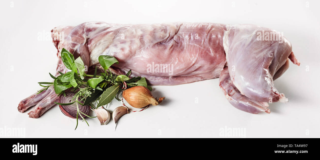 Skinned rabbit hi-res stock photography and images - Alamy