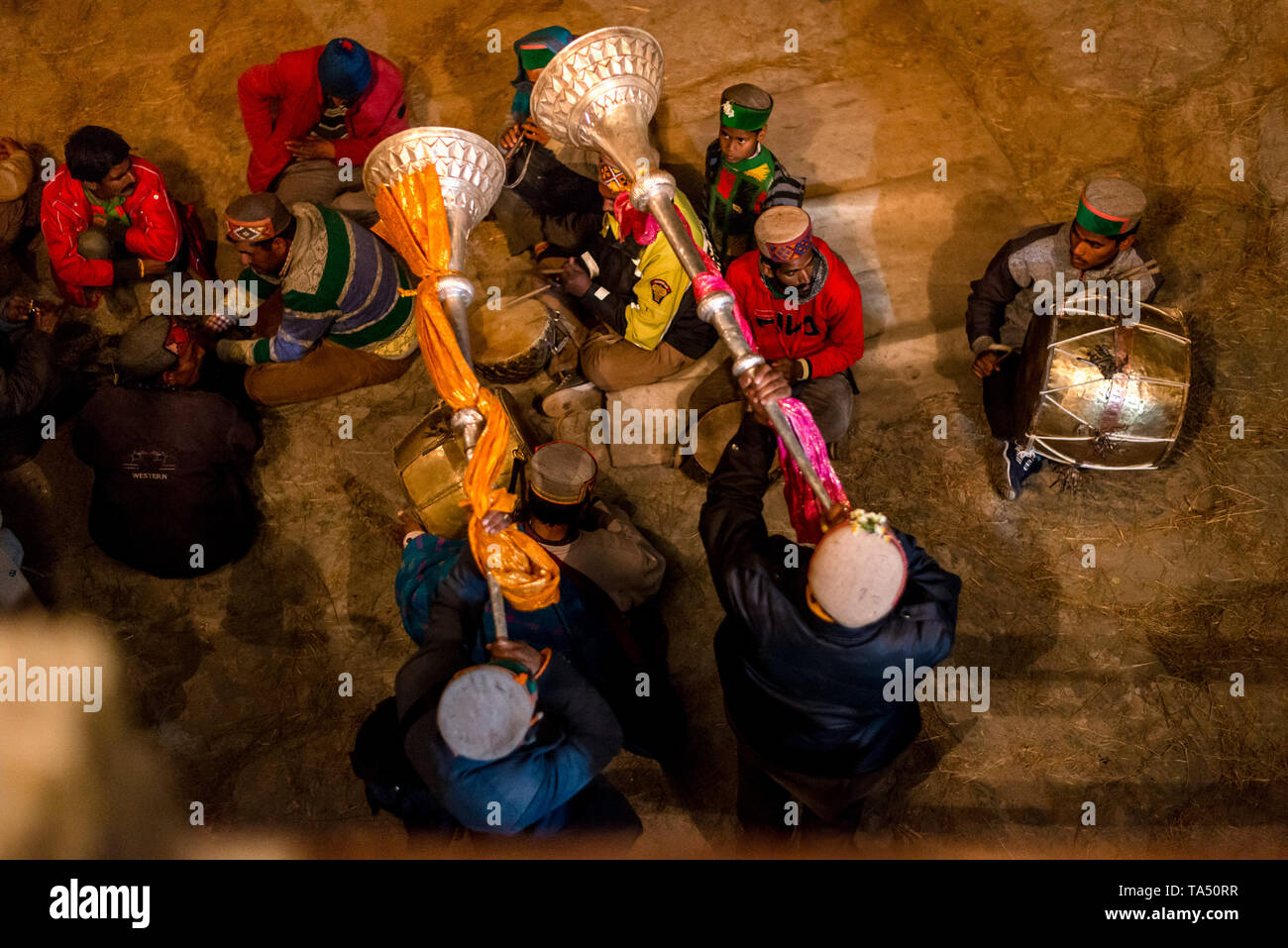 Nati himachal hi-res stock photography and images - Alamy