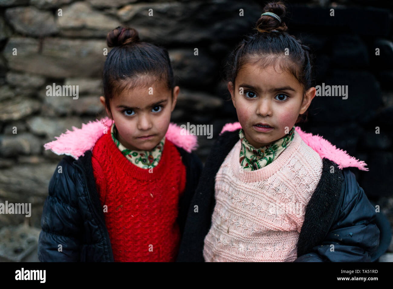 Little twins asia hi-res stock photography and images - Alamy