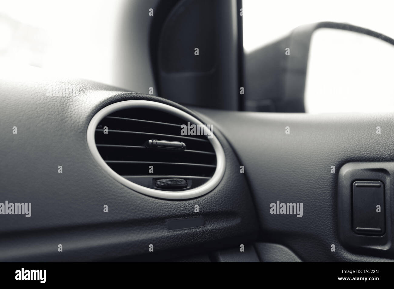 Air conditioner system in modern car Stock Photo - Alamy