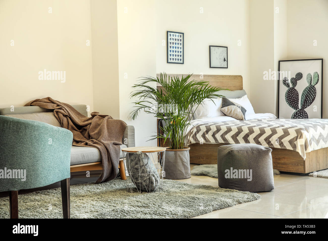 Interior of modern comfortable room Stock Photo - Alamy