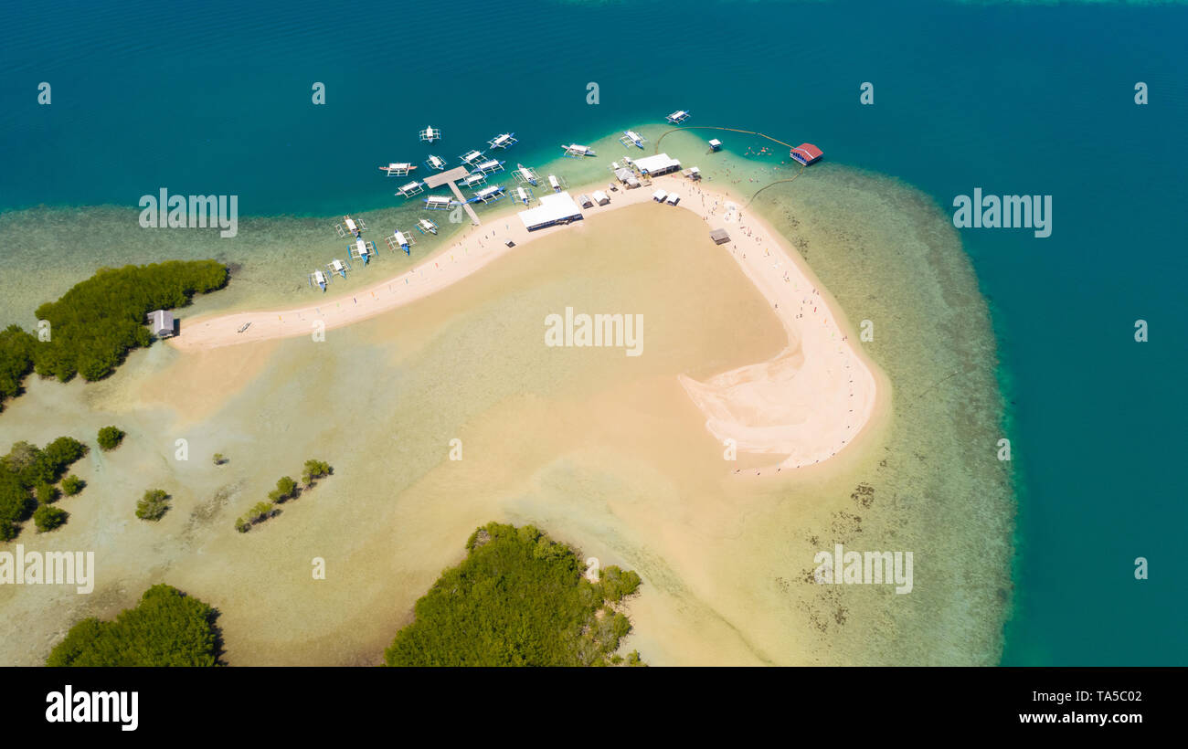 Luli island, Puerto Princesa, Palawan. Island hopping Tour at Honda Bay ...