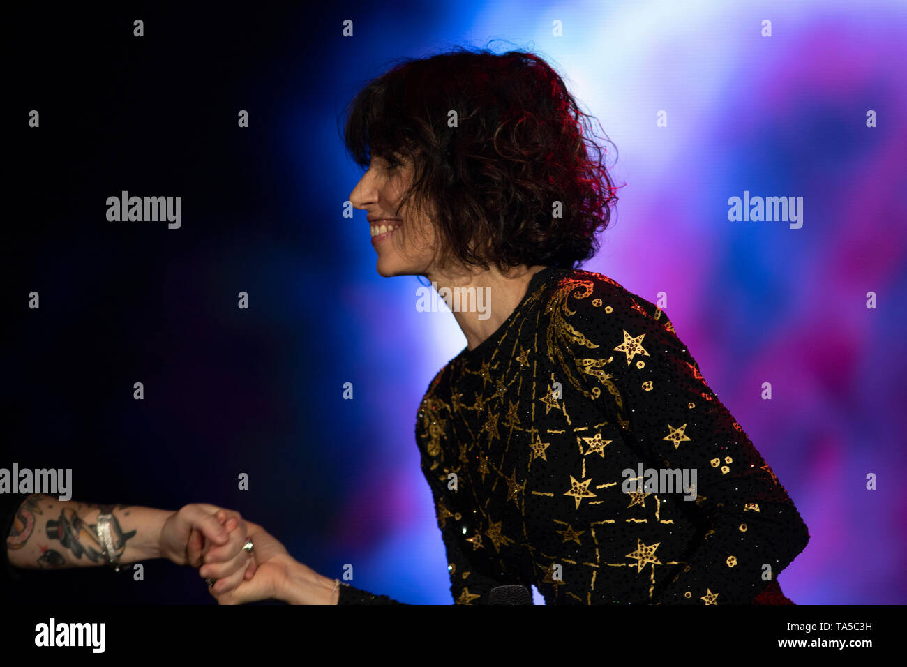 Naples, Italy. 28th Aug, 2017. Giorgia, famous italian singer, performs ...